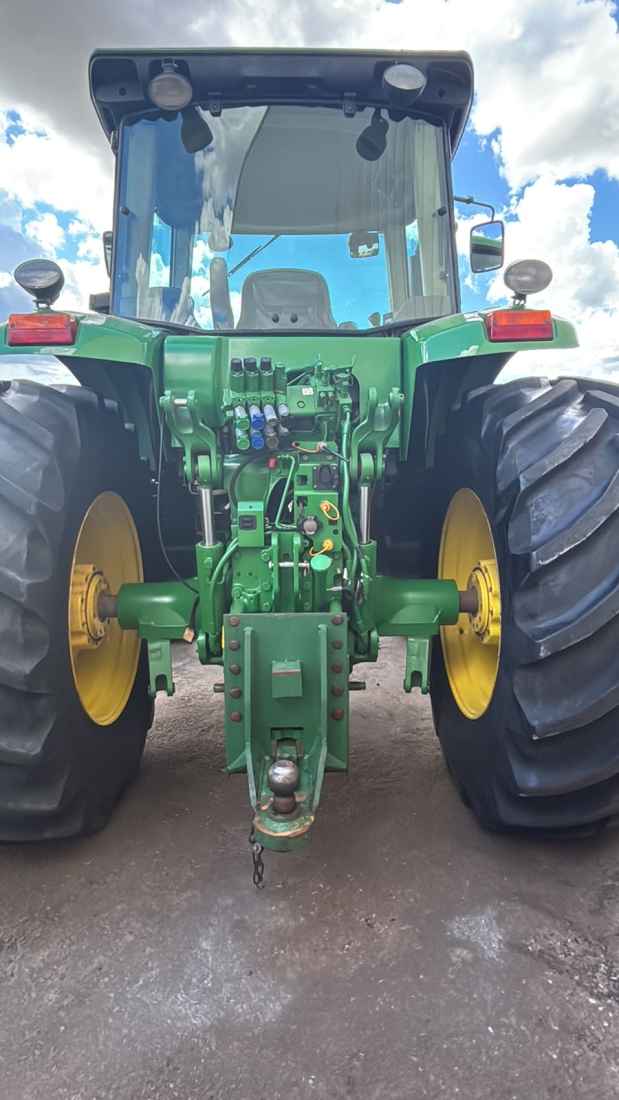 TRATOR 200 CV, JOHN DEERE 7200J ANO 2022