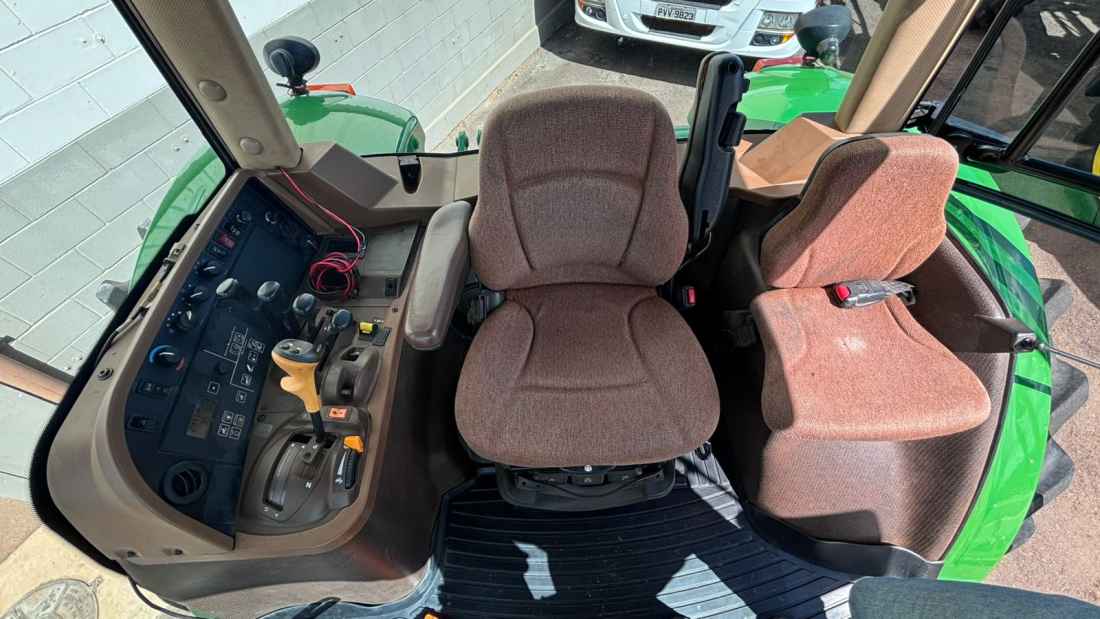 TRATOR 200 CV, JOHN DEERE 7200J ANO 2022