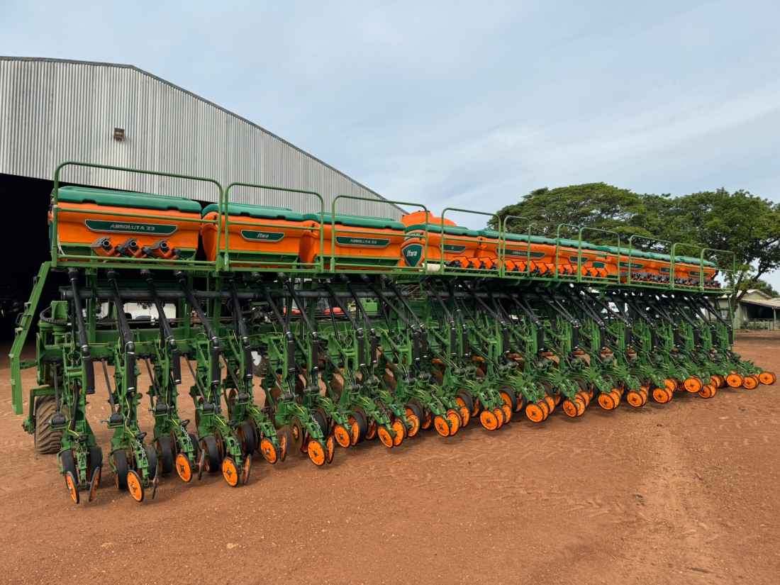 PLANTADEIRA 33 X 45 STARA ABSOLUTA ANO 2017