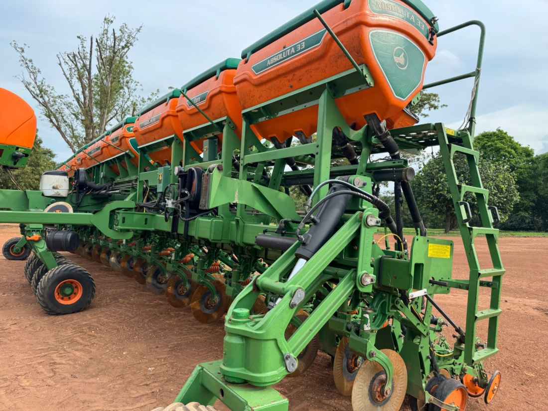 PLANTADEIRA 33 X 45 STARA ABSOLUTA ANO 2017